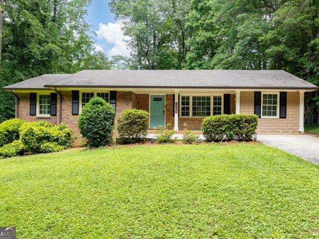 5936 Brookdale Ln SW, Mableton, GA 30126