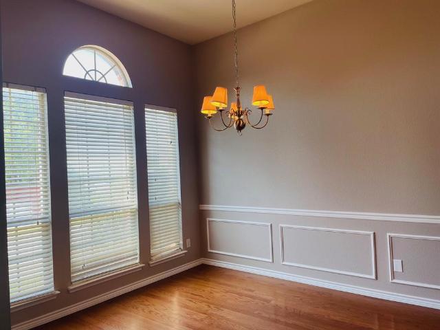 5936 Chisholm Trail