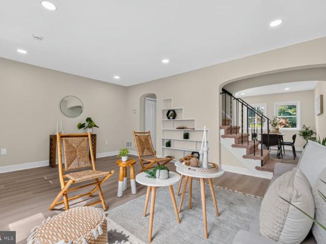 5937 Chinquapin Parkway
