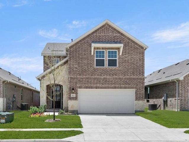 5937 Laurel Lake Ln, Pilot Point, TX 76258