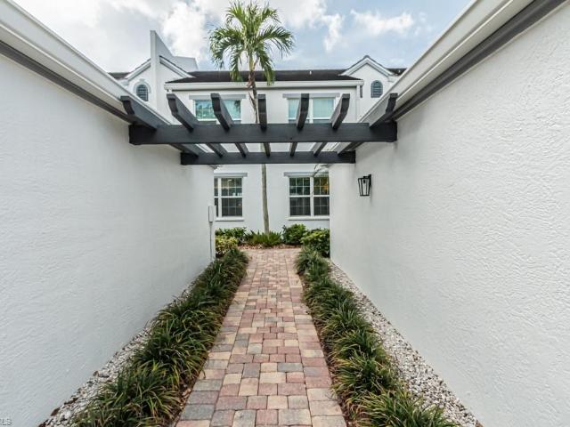 5937 Sand Wedge Ln, Unit 1503, Naples, FL 34110 | MLS #225074