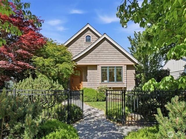 5937 37th Ave SW, Seattle, WA 98126