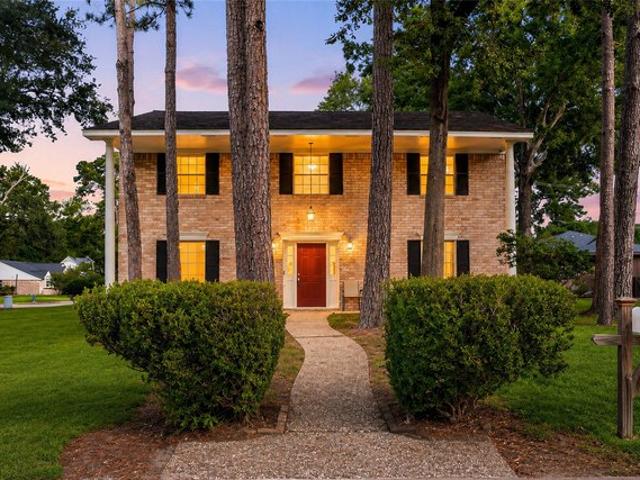 5938 Foresthaven Dr, Houston, TX 77066