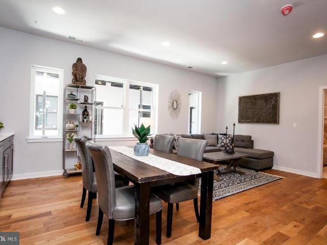 5938 Henry Avenue # 15