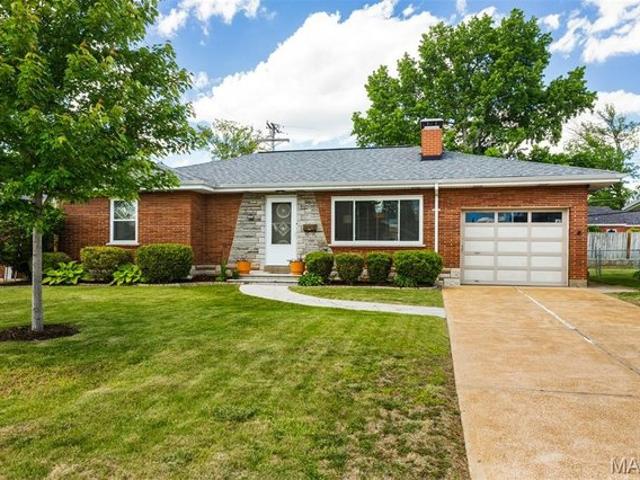 5939 Hilgard Pl, Saint Louis, MO 63109