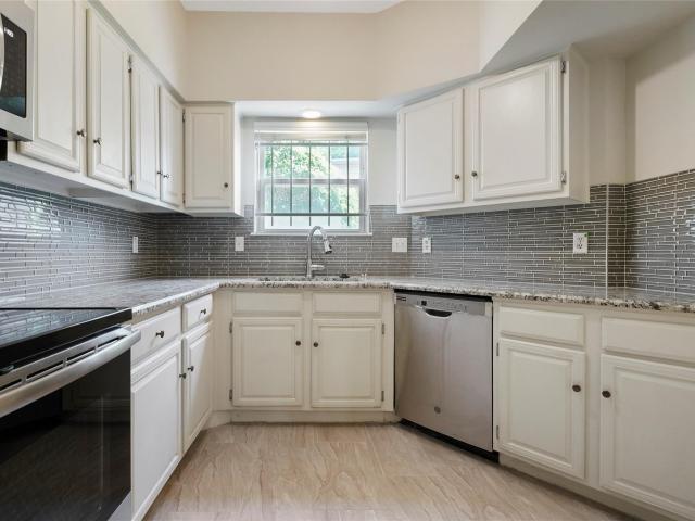 5939 Woodway Place Ct, Houston, TX 77057 | MLS #53970 | Compass