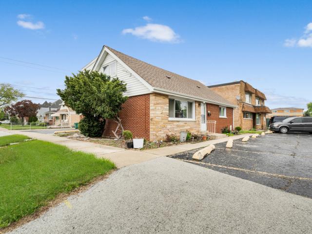 5930 W 79th Street
