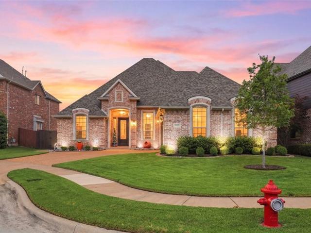 5931 Crescent Ln, Colleyville, TX 76034