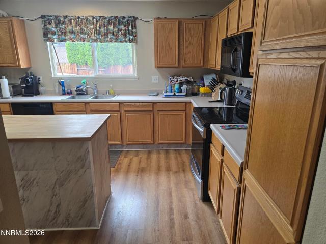 5932 Begonia Ct, Sun Valley, NV 89433 | MLS #260004 | Compass