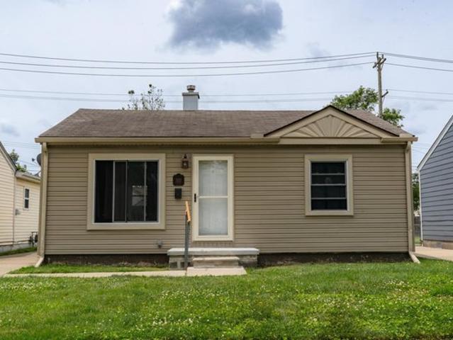 5932 Katherine St, Taylor, MI 48180