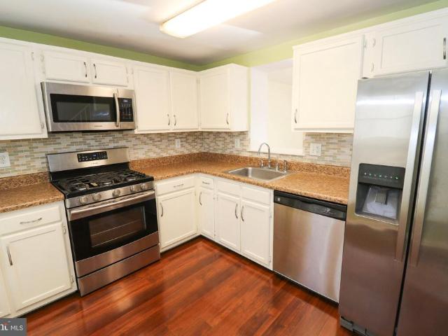 5933 Grisby House Court