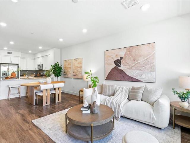 5933 Sunstone Drive 218