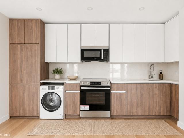 593 East 17th Street, Brooklyn, NY