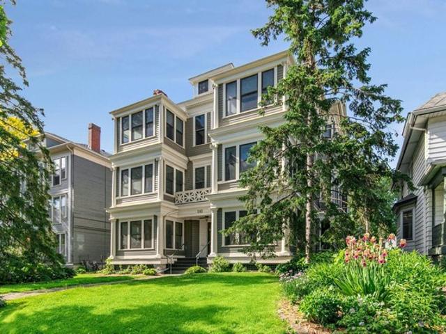 593 Laurel Ave Unit 3E, Saint Paul, MN 55102
