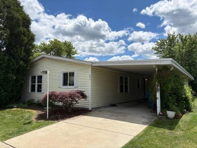 593 Mallard St, Rochester Hills, MI 48309
