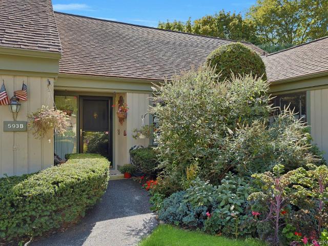 593B Heritage Hills