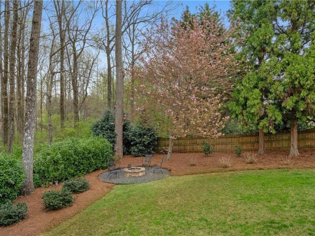 5945 Broadwater Trail