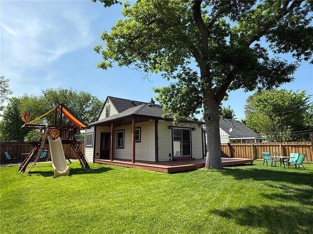 5945 Russell Ave S, Minneapolis, MN 55410