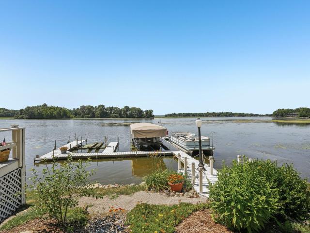 5946 N River Bay Rd