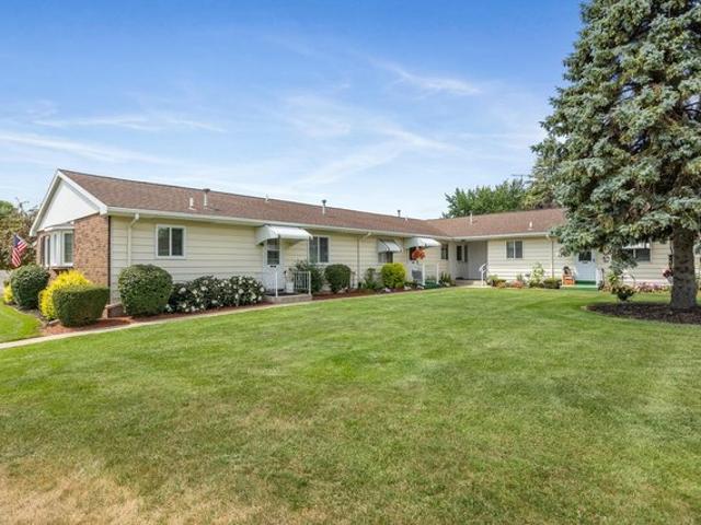 5946 Leisure South Dr SE, Grand Rapids, MI 49548