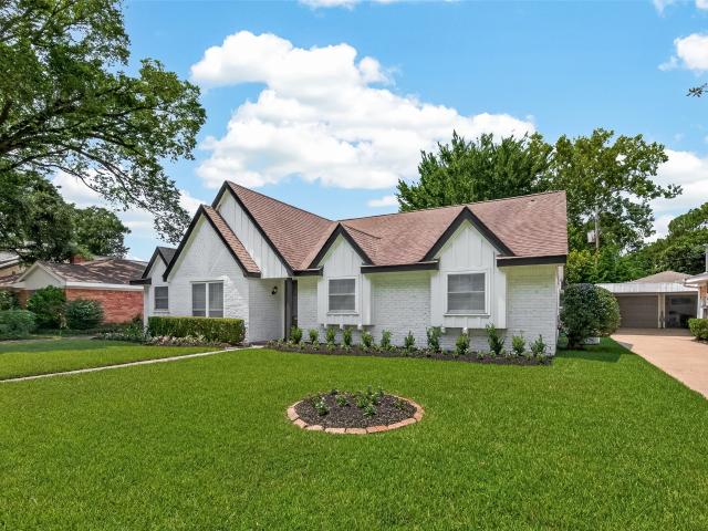 5946 Valkeith Drive