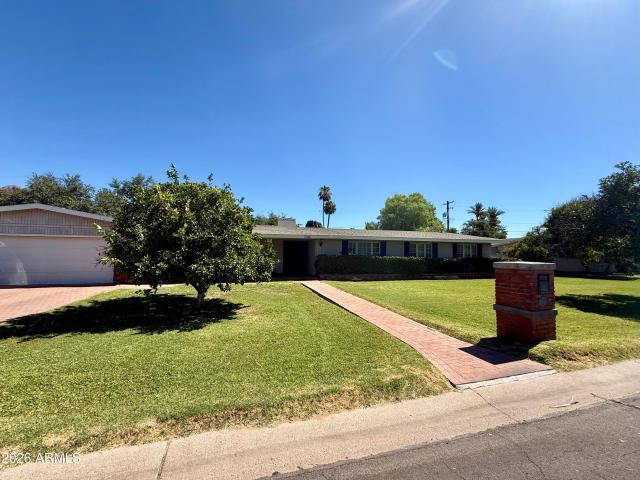 5948 e calle del paisano