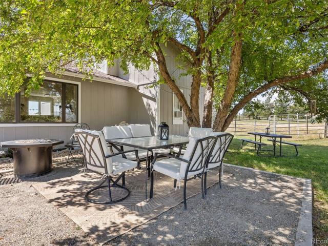 5948 King Court