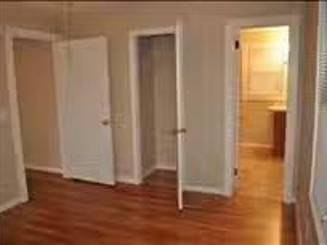 59492350 332 E Glenn Ave