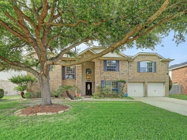 5949 Whispering Lakes Dr, Katy, TX 77493