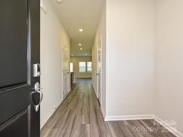 59401547 5240 Brailey Cir