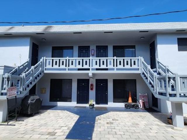5940 NW 16th Pl Apt 4, Sunrise, FL 33313