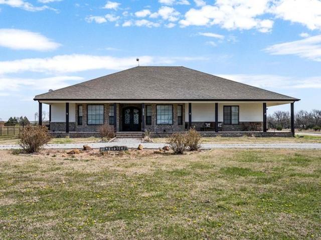 5940 S 107th St E, Derby, KS 67037