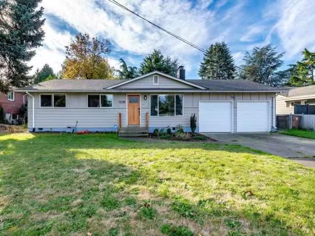 59417034 1038 S 74th St