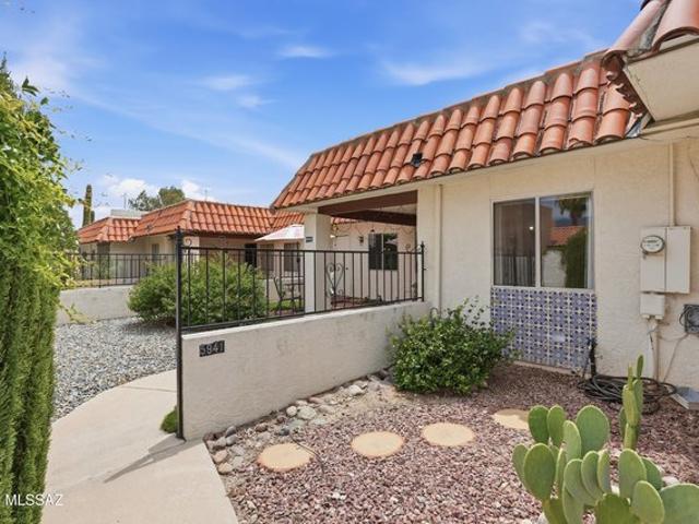 5941 E Sun County Blvd, Tucson, AZ 85712