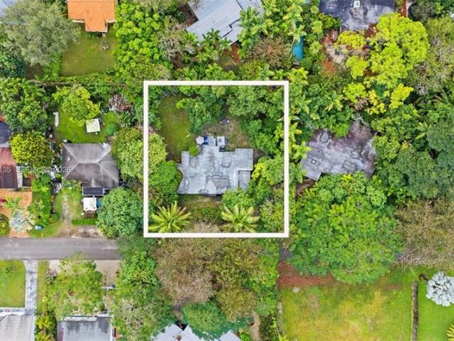 5942 SW 60th St, South Miami, FL 33143