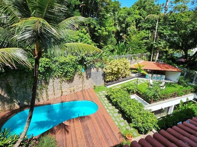 594 Área Útil Casa de Condomínio Alugar, 5 Dormitórios localizado em Itanhangá, Rio de Janeiro, Rio de Janeiro, 22641310 | Brasil