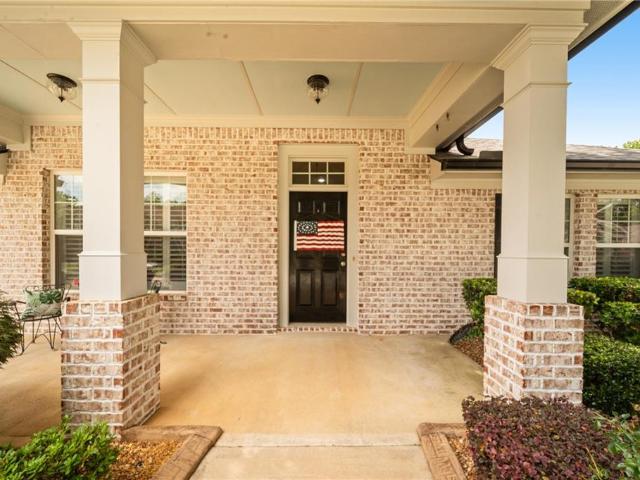 594 Longwood Place