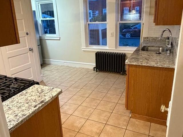 594 South St 1, Boston, MA