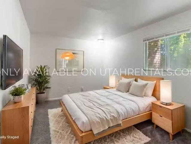 59542187 4892 S Highland Cir #16