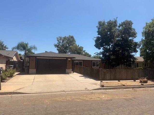 5954 E Pontiac Way, Fresno, CA 93727