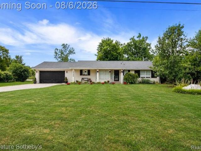 5955 N Lilley Rd, Canton, MI 48187