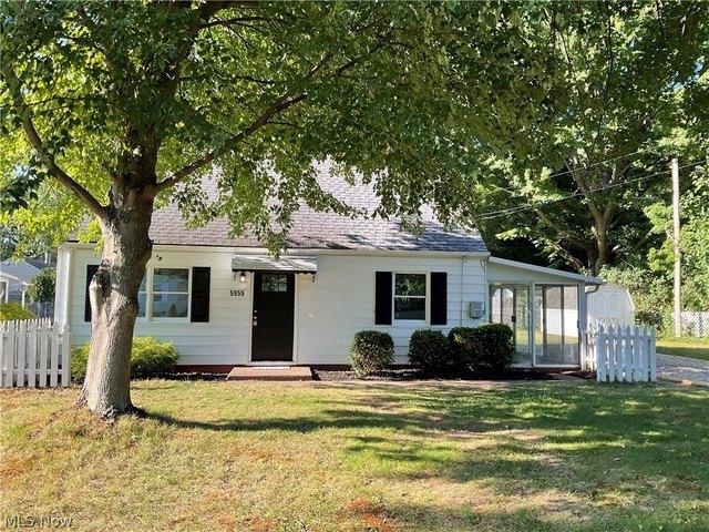 5955 Chapel Rd, Madison, OH 44057