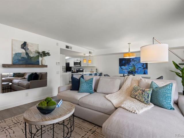5955 E 10th Avenue # 104