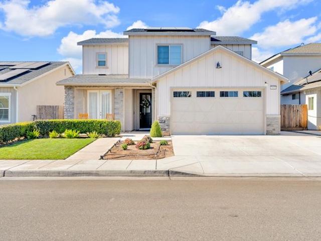 5955 E Belgravia Ave, Fresno, CA 93727