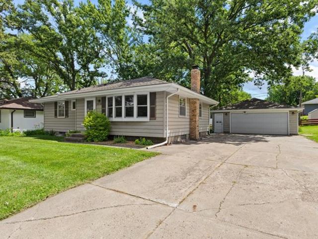 5956 Ensign Ave N, New Hope, MN 55428