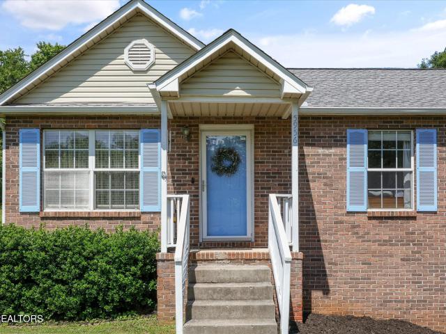 5956 Warrenpark Lane