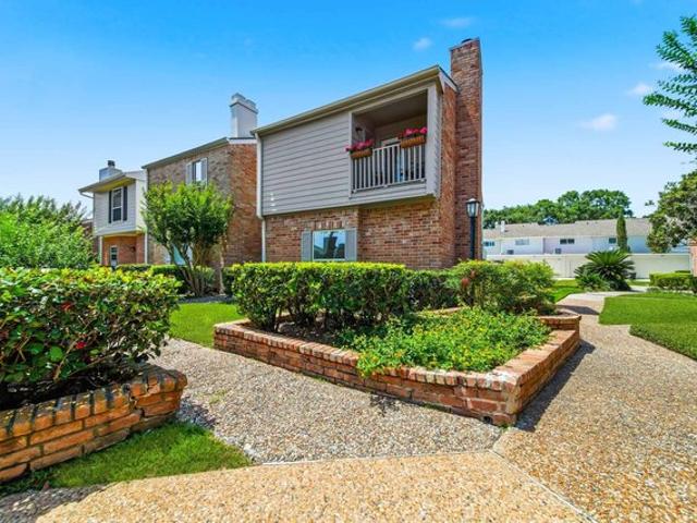5956 Woodway Place Ct, Houston, TX 77057