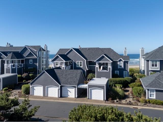 5958 SW Cupola Dr, South Beach, OR 97366