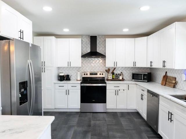 5959 Endicott Rd, Columbus, OH 43229