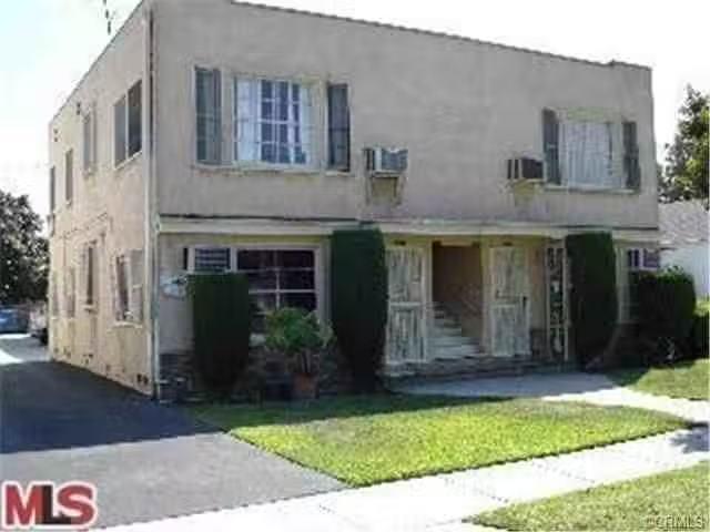 59505783 3142 Flower St